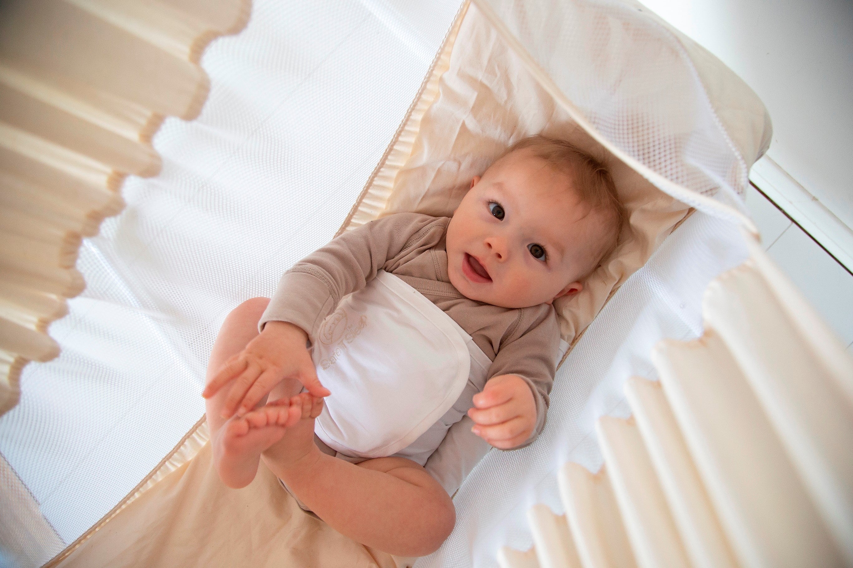 NEW Mini Sleepwrap|Happy Easter – Safe T Sleep® | Sleepwrap® Baby Wrap